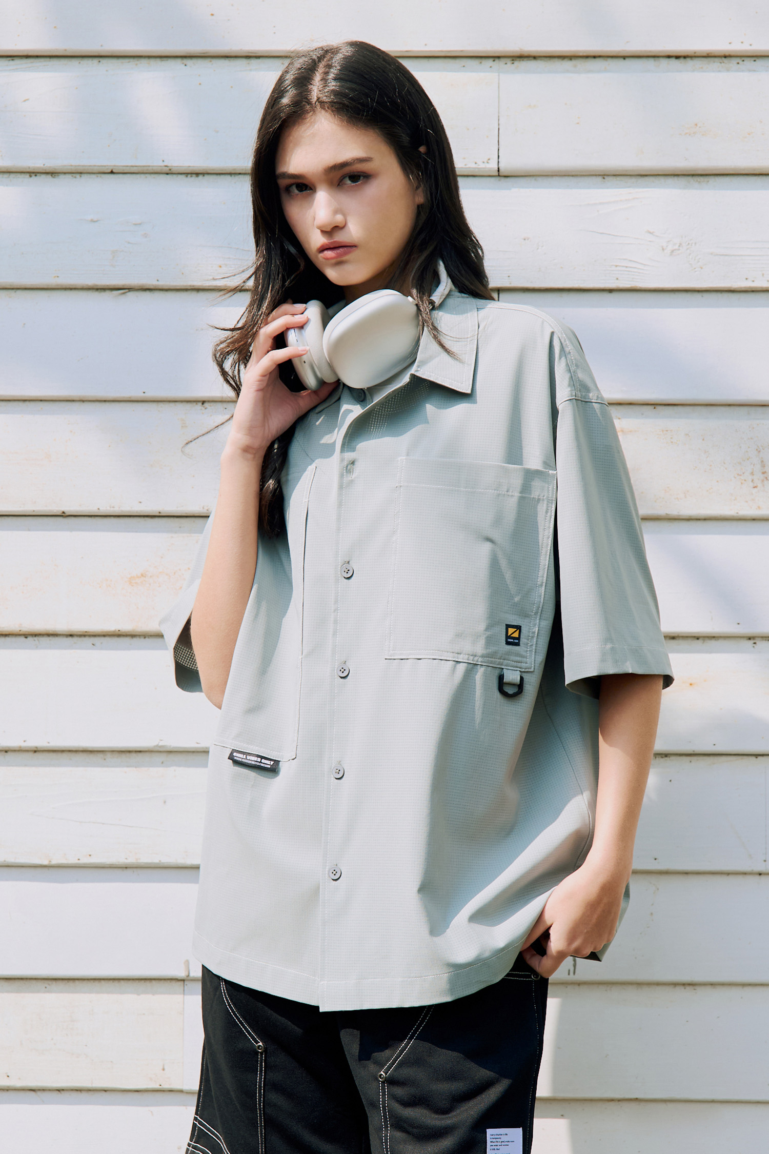 Life8 特殊織紋 透氣不對稱 短袖襯衫 | life8 | 米斯特國際